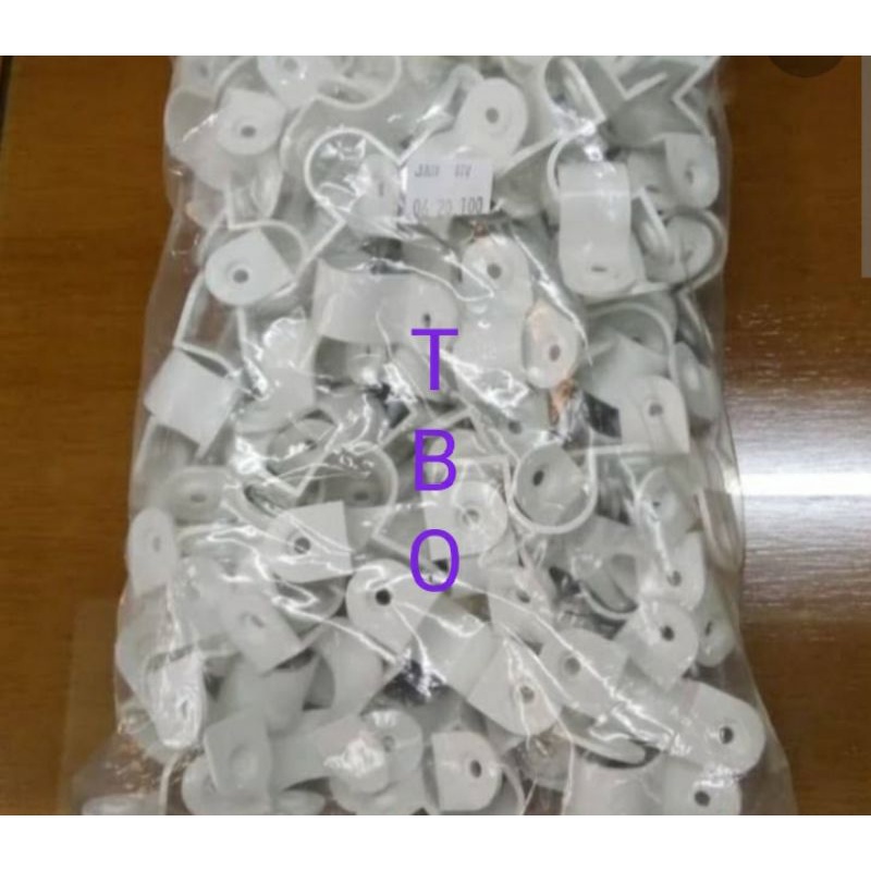Jual 25 Pcs, 1 pack , Klem Pipa Listrik PVC Plastik 20mm | Shopee Indonesia