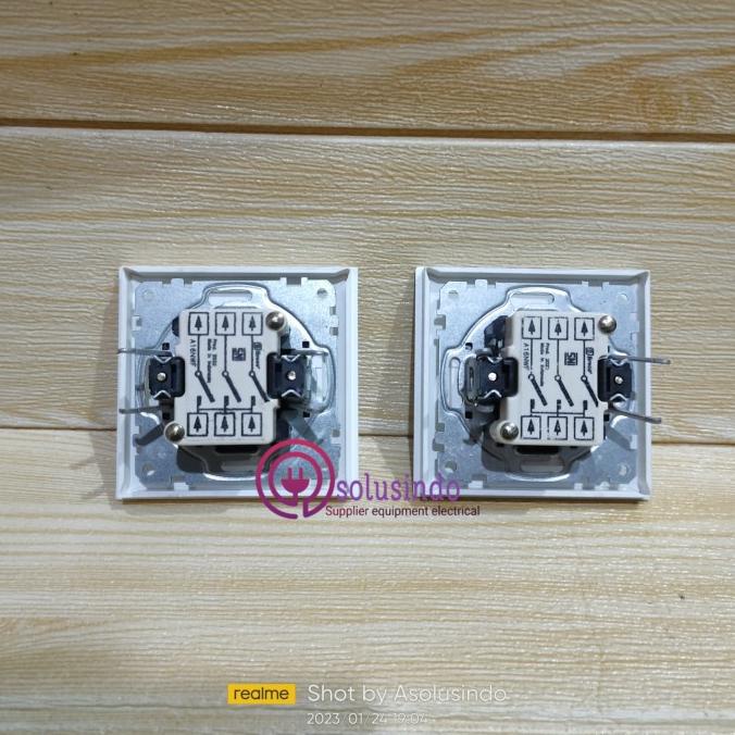Jual SAKLAR TRIPLE BROCO PLANO SILVER | Shopee Indonesia