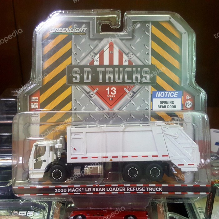 Jual Greenlight SD TRUCKS SERIES 13 LR REAR LOADER REFUSE TRUCK ...