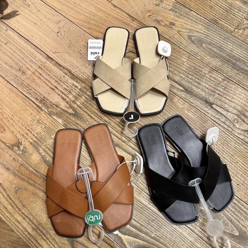 Jual Sandal cloverly crossover slide rubi sale | Shopee Indonesia