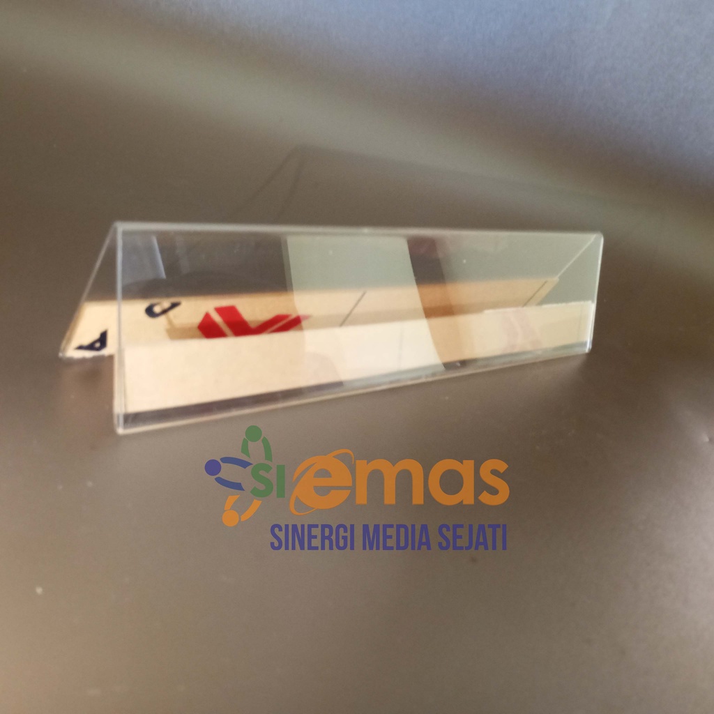 Jual Akrilik Nama Meja | Akrilik Tag Meja 2 Sisi |Tag Papan Nama Meja ...