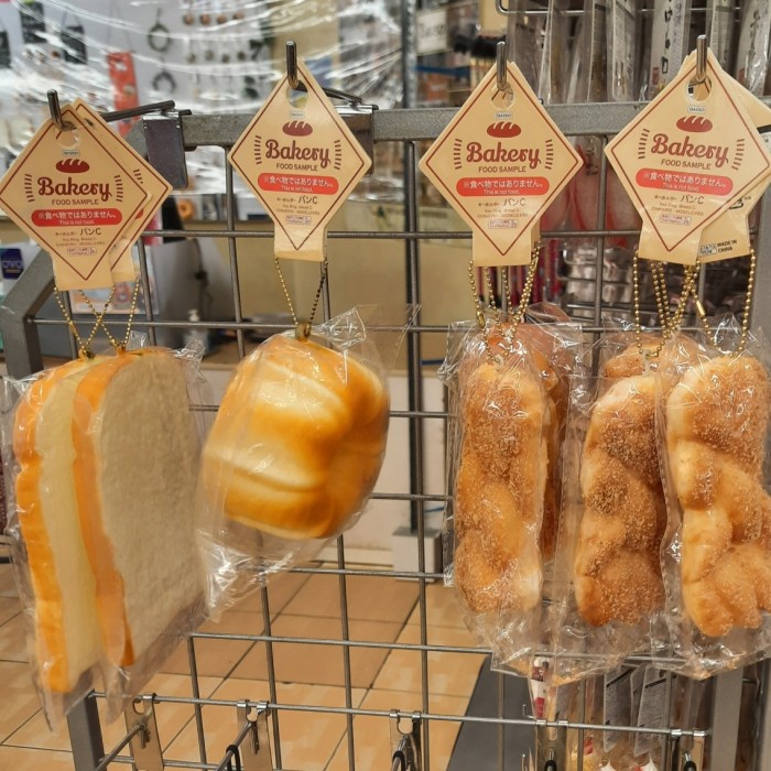 Jual Squishy Daiso Bakery Squishy Bread Mainan Squishy Roti Kue ...