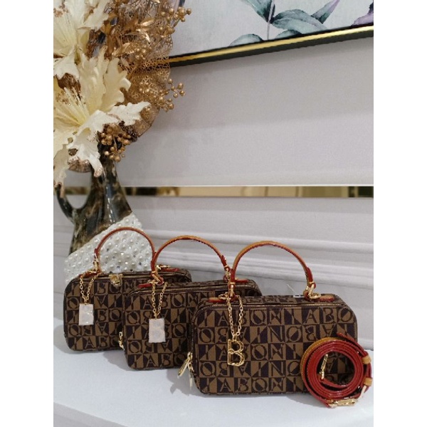 Jual bag camera monogram Bonia original | Shopee Indonesia