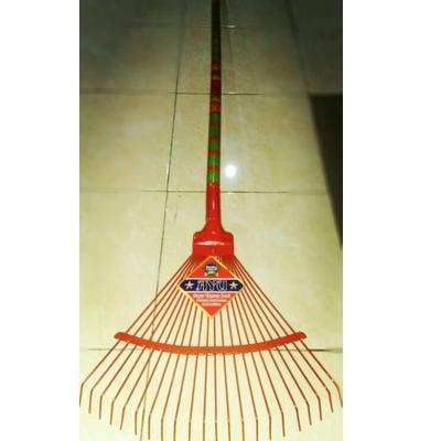Jual Importir sapu taman besi/sapu garuk besi/sapu daun kering (PAKAI ...