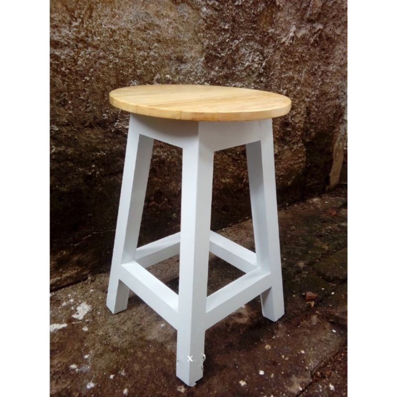 Jual BANGKU KAYU/KURSI KAYU/BANGKU BULAT/BANGKU CAFE/BANGKU ETALASE ...