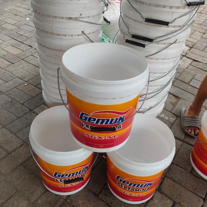 Jual Terbaru Ember Plastik Bekas Cat/Ember Putih Cat/Ember Pail/Tong ...