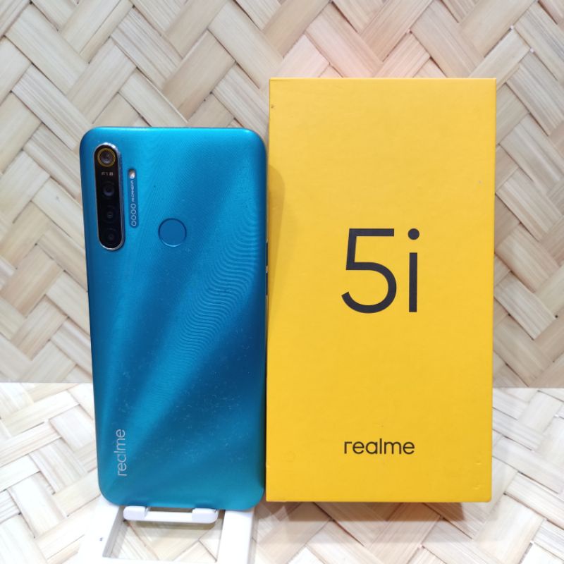 Jual Realme 5i 4/64Gb Hanphone second fullset batangan original ...