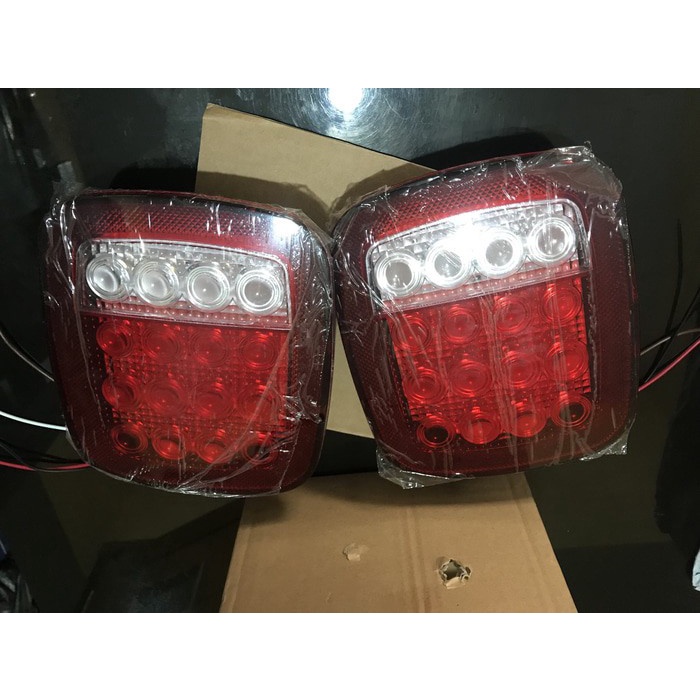 Jual LAMPU REM STOP SEIN LED BRAKE LIGHT BELAKANG JEEP CJ7 WRANGLER ...
