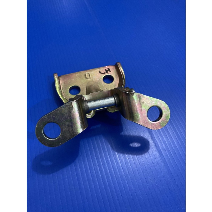 Jual Engsel Pintu Isuzu Panther Kotak. Bagian Depan Kiri Bawah Kode 083 ...