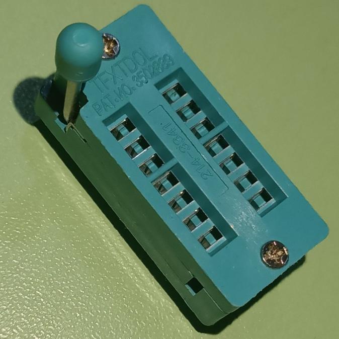 Jual ZIF SOCKET SOKET DIP 14P 14 PIN Jepit IC UNIVERSAL rajaav77 Juara ...