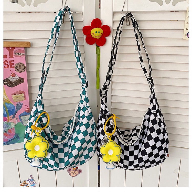 Jual DOROTHY Sling bag Shoulderbag Tas Selempang Motif Catur Tas Bahu ...