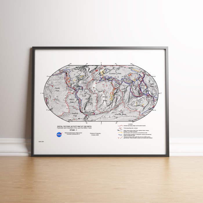 Jual Terlaris World Plate Maps - Peta Tektonik Dunia // High Quality ...