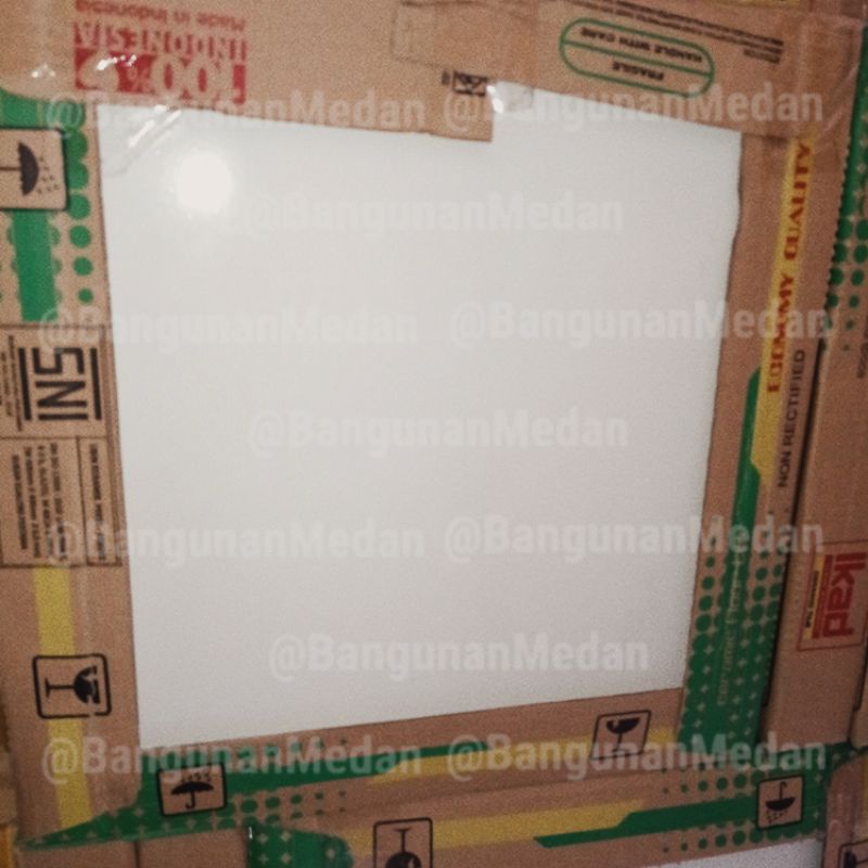 Jual Keramik Lantai Putih kilat 40x40 kw2 ikad semi doff | Shopee Indonesia