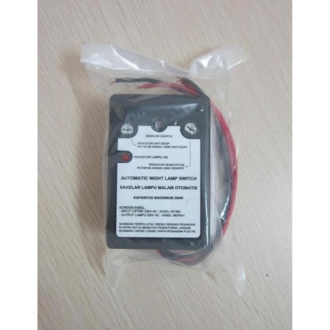 Jual Saklar Lampu Otomatis Siang Malam Sensor Cahaya (Alt Fitting) 220V ...