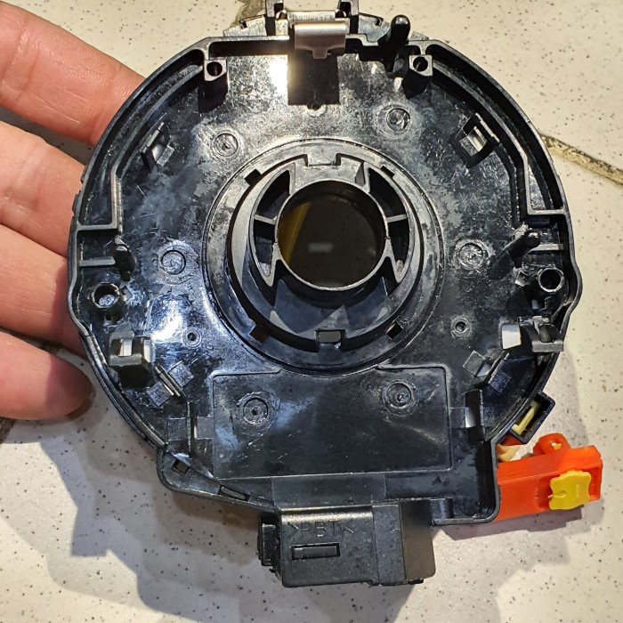 Jual Kabel Spiral Clock Spring Toyota Avanza Yaris Corolla Kode 272 ...