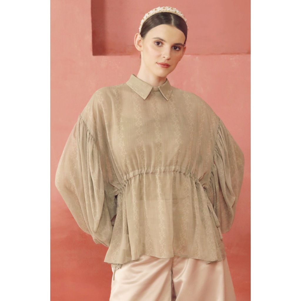 Jual Benang Jarum Khanum Drawstring Blouse - Khaki | Shopee Indonesia