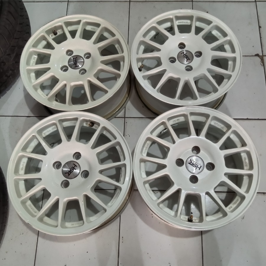 Jual VELG MOBIL SECOND HSR FE-02 RING 15 LEBAR 6,5 PCD 4X100/4X114 BRIO AGYA JAZZ | Shopee Indonesia