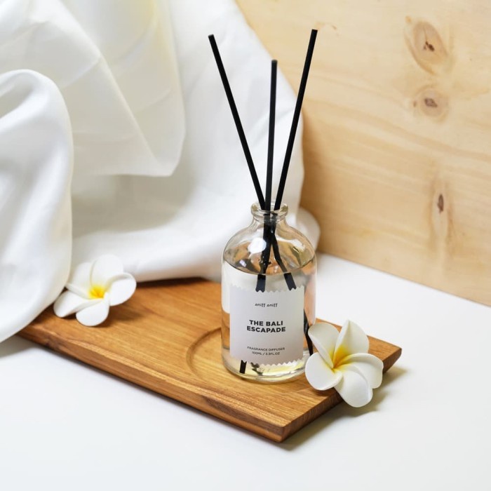 Jual The Bali Escapade - REED DIFFUSER 100ml - sniff sniff | Shopee Indonesia