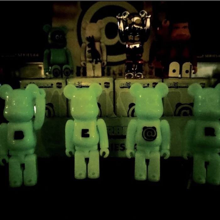 Jual Bearbrick Blind Box Series 44 Satuan Random - Medicom Toy | Shopee ...