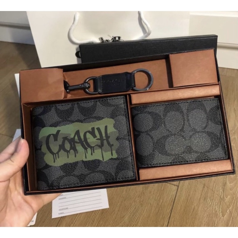 Jual Coach Wallet Signature Canvas Graffiti Original | Shopee Indonesia