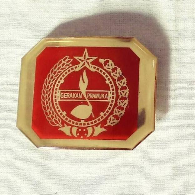 Jual PIN PRAMUKA KOTAK MERAH EMBLEM PRAMUKA TANDA TOPI | Shopee Indonesia
