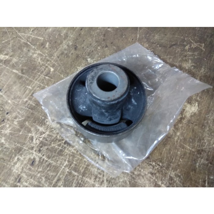 Jual Bushing Lower Arm Honda Mobilio Brio N Brv Original Lelangan Kode ...