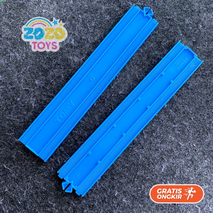 Jual Plarail R-01 Track Rel Lurus R 01 Takara Tomy Engine Sheds and ...