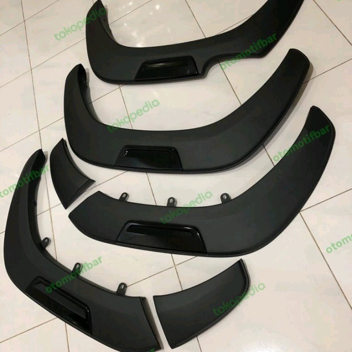 Jual Terlaris Over Fender Toyota Hilux Revo Double Cabin / Overfender ...