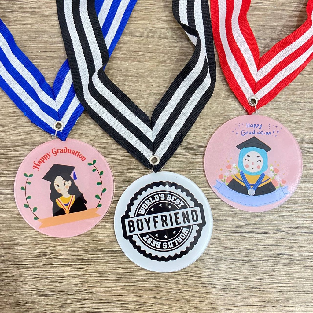 Jual Medali Akrilik Custom / Medali Acrylic Print / Trofi Wisuda / Medali Penghargaan | Shopee ...