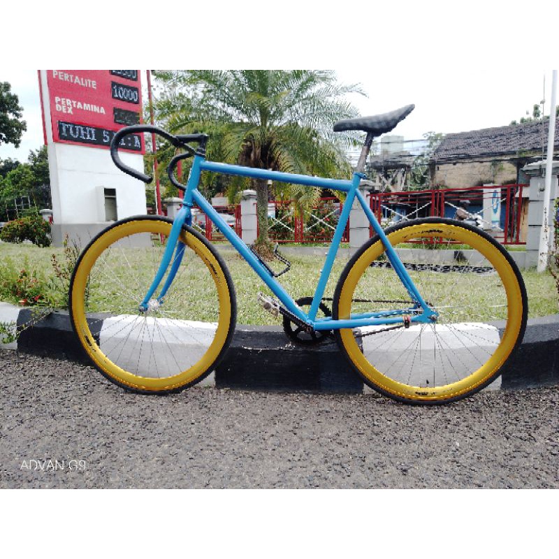 Jual Sepeda fixie torpedo warna biru | Shopee Indonesia