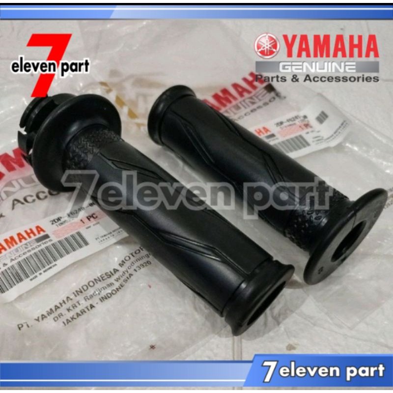 Jual HANDGRIP HANDFAT GRIP NMAX XMAX 250 KIRI KANAN ORIGINAL YAMAHA ...