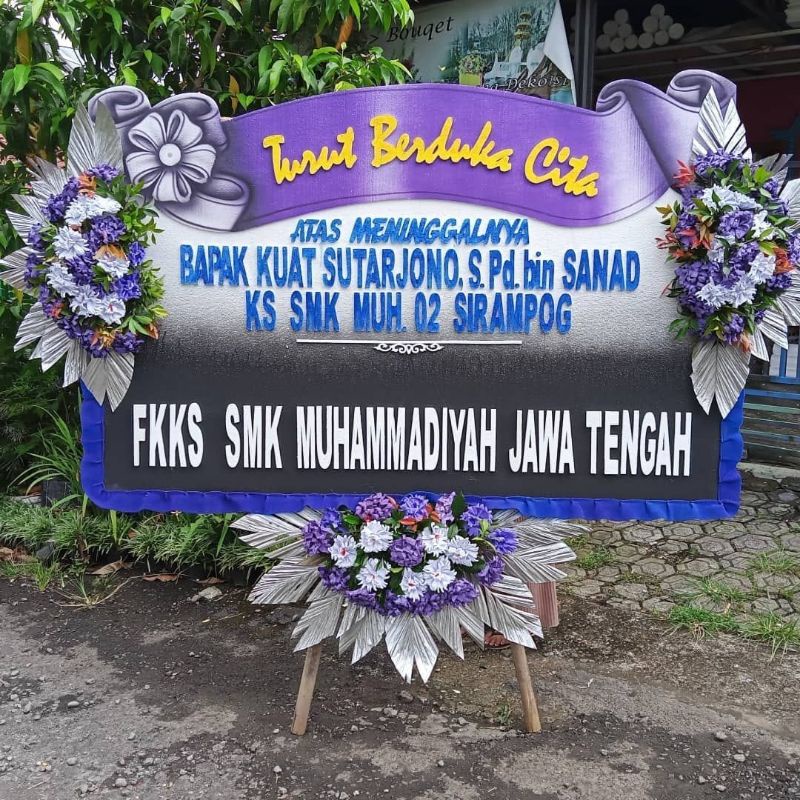 Jual karangan bunga papan model bumiayu #bumiayu | Shopee Indonesia