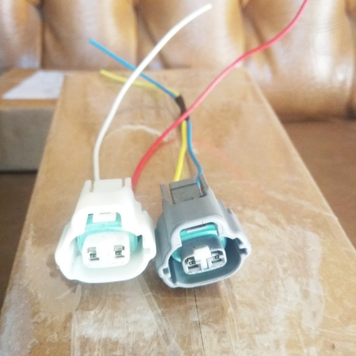 Jual SOKET SENSOR OCV VVTI TOYOTA AVANZA RUSH VIOS LIMO ALTIS DLL ...