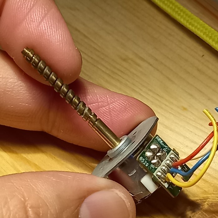 Jual Bipolar Stepper Motor 4 Kabel Copotan Harddisk | Shopee Indonesia