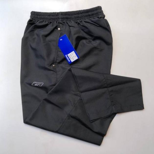 Jual Celana Training Polos Hitam (Bahan Parasut) | Shopee Indonesia