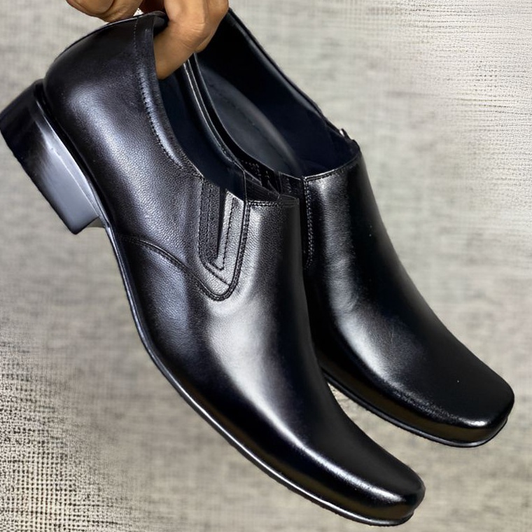 Jual [CODE BARANG 745SJF] YALBARNEET 230 - Sepatu Pantofel Pria Kulit ...