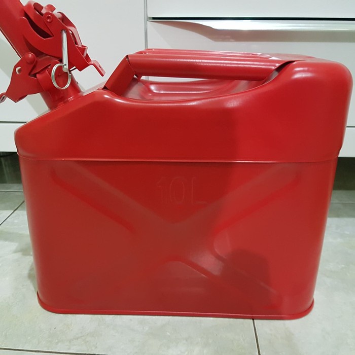 Jual jerigen besi krisbow / steel jerrycan / oil tank kapasitas 10 ltr ...