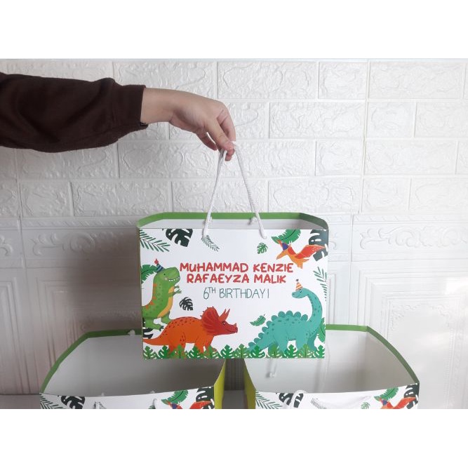 Jual paperbag dino / goodiebag dino / paperbag custom dino / wadah ...