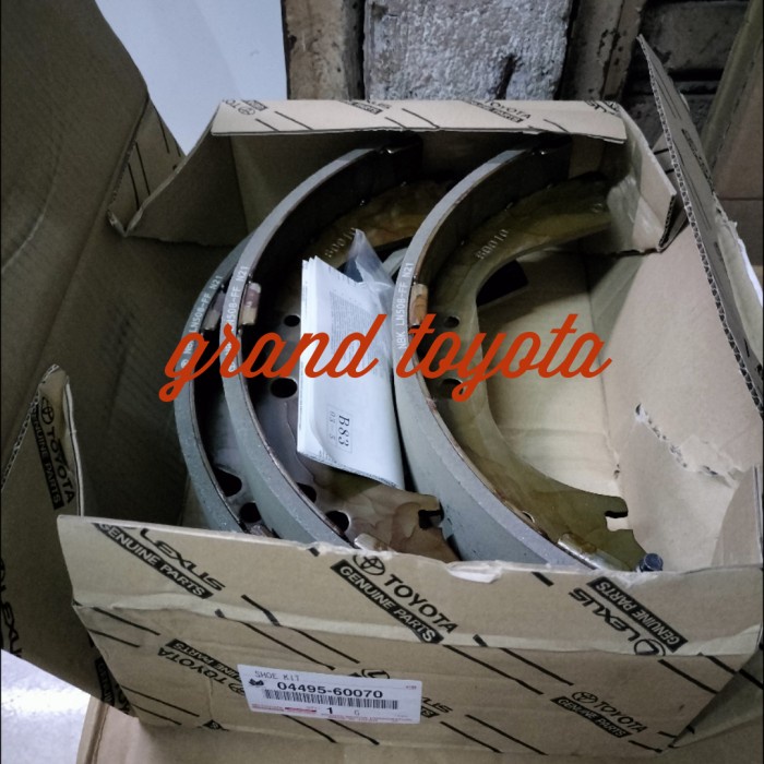 Jual Brake Shoe Kampas Rem Belakang Land Cruiser Vx 80 Turbo LC Fj40 ...