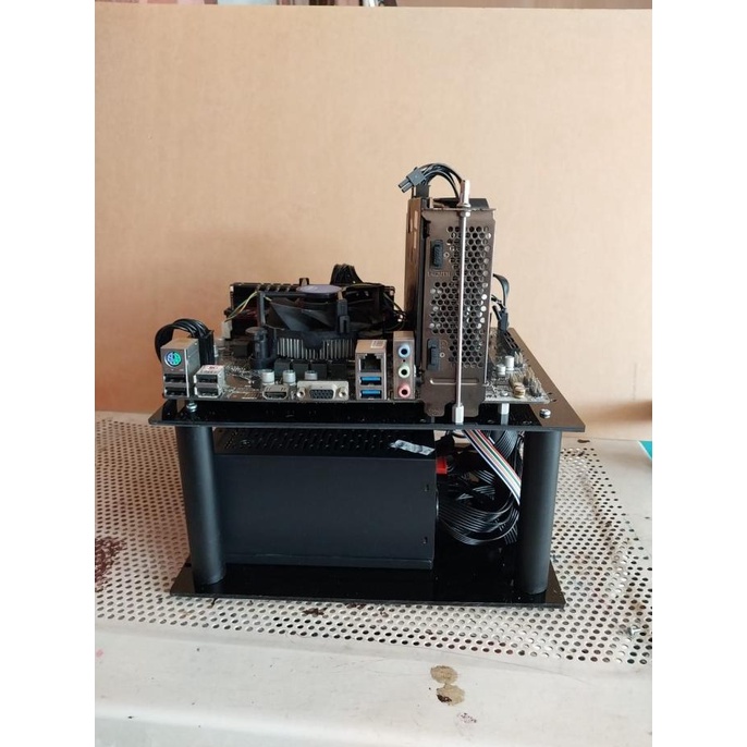 Jual Barang Ready ! Casing Komputer Akrilik Micro Atx / Itx Open Air Pc ...