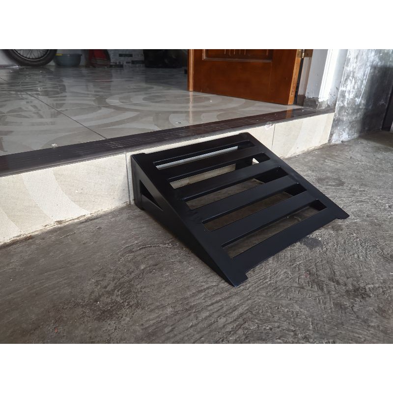 Jual Tanjakan motor besi alat bantu roda naik tangga custom ukuran ...