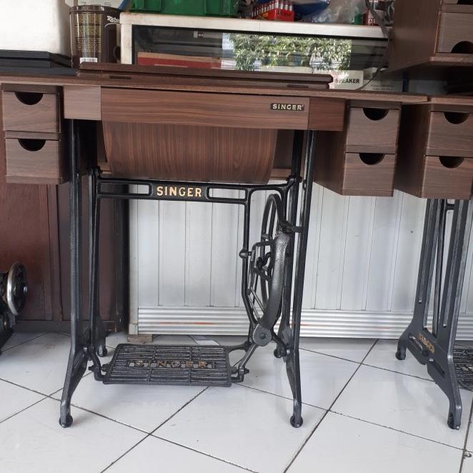 Jual Meja Mesin Jahit (Laci) Kabinet (Singer) + Kaki (Singer) | Shopee ...
