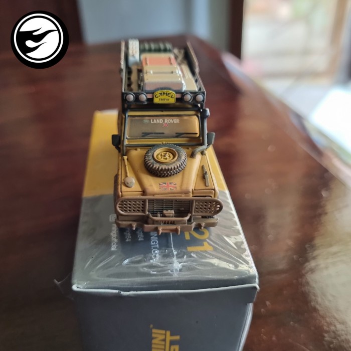 Jual HOT SALE!!! MINI GT LAND ROVER DEFENDER 110 DIRTY CAMEL NON SEALED ...