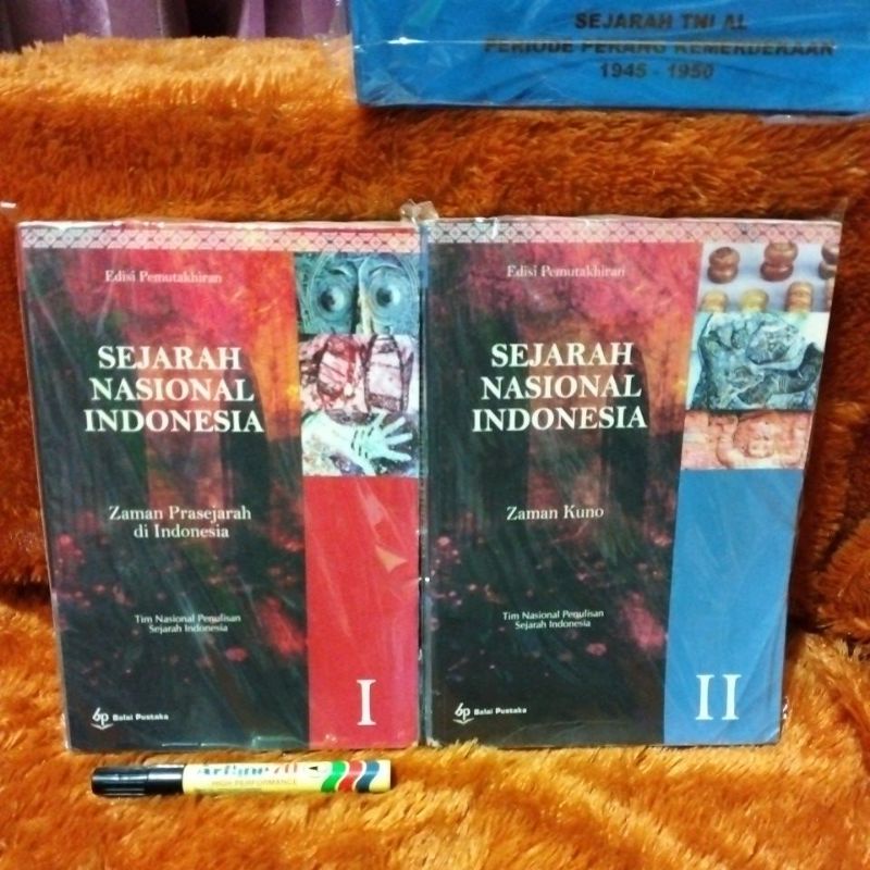 Jual buku sejarah nasional indonesia - set 2 buku | Shopee Indonesia