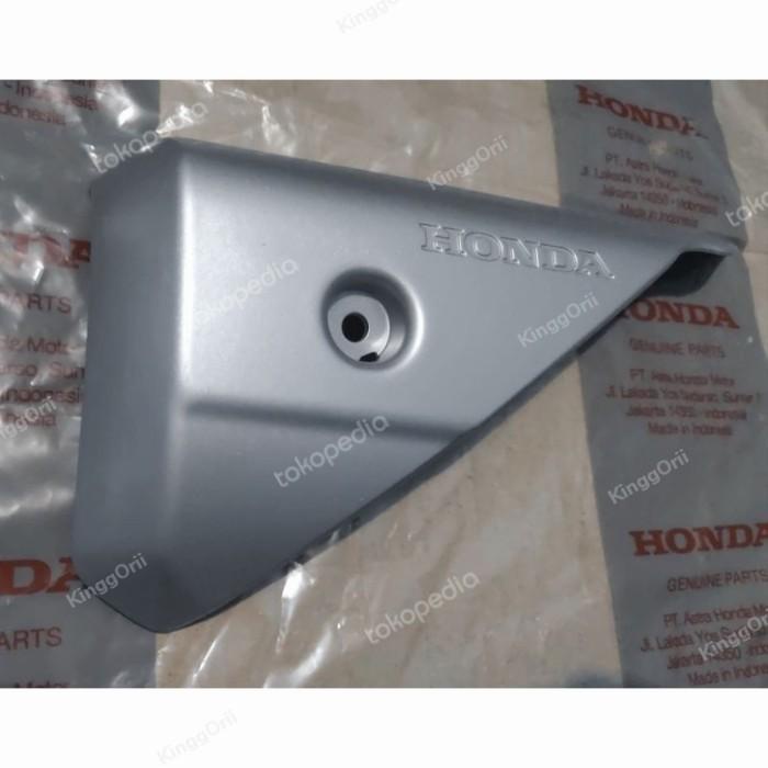Jual Garnish Muffler Cover Tutup Knalpot Honda PCX 160 Silver Premium original | Shopee Indonesia