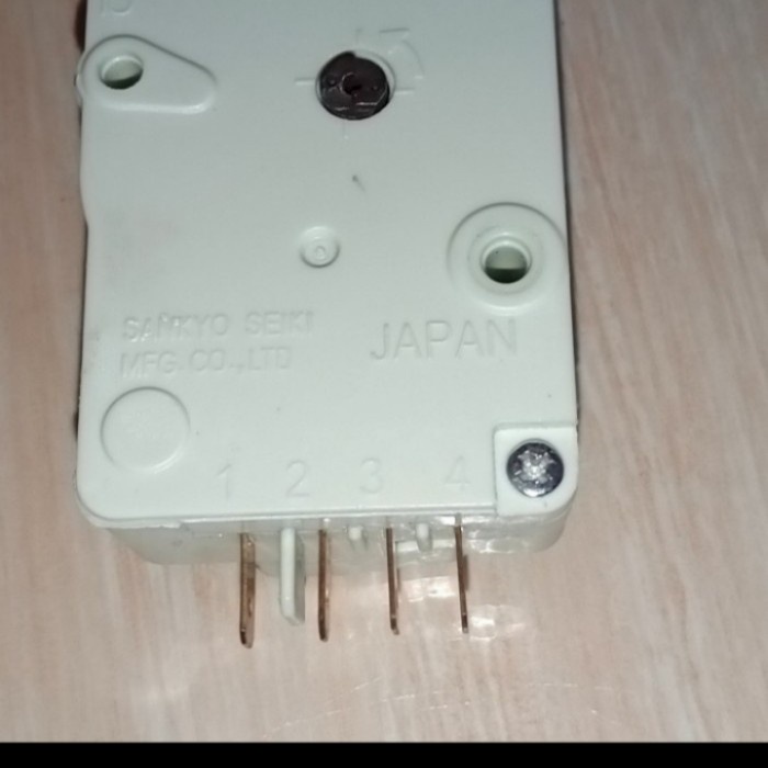 Jual TIMER BIMETAL FUSE KULKAS 2 PINTU SHARP #ORIGINAL | Shopee Indonesia