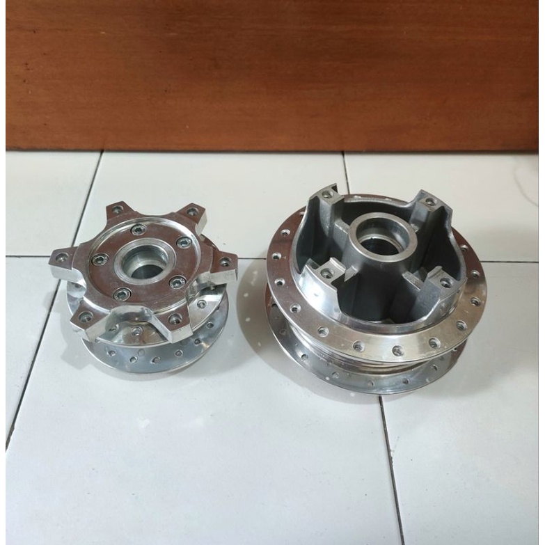 Jual Honda CB 150 R Old & New Mega Pro Monoshock ( Tromol Set VND ...