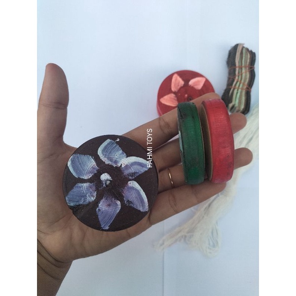 Jual 20 pcs mainan yoyo kayu mainan tradisional mainan jadul | Shopee ...