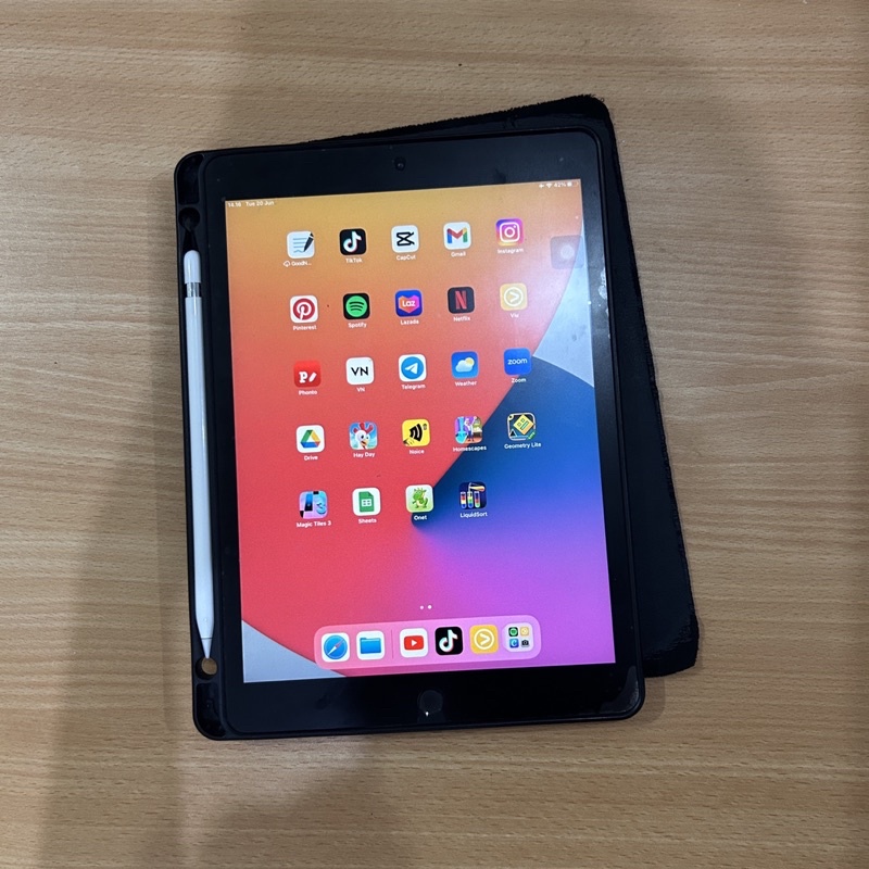 Jual IPAD GEN 8 TH 32 GB+ APPLE PENCIL GEN 1 (WIFI ONLY GENERASI INTER ...