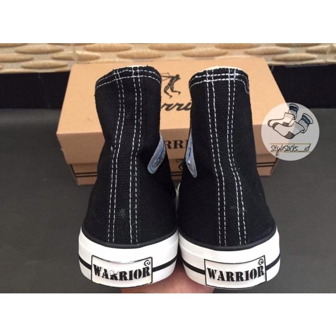 Jual Sepatu Warrior Sekolah Black White High Original (Sepatu Sekolah ...